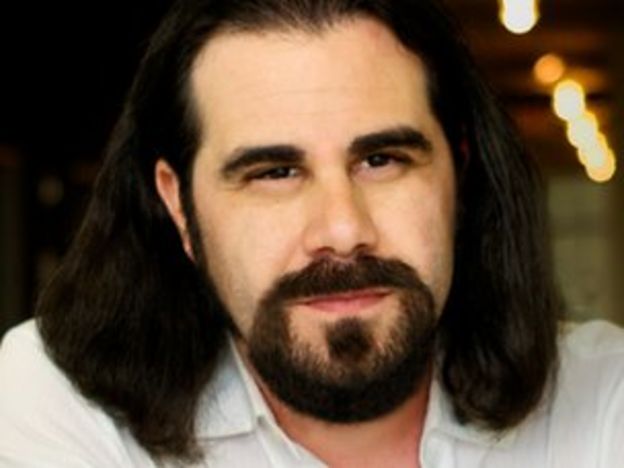 What if you got paid to play games at work? - BBC News