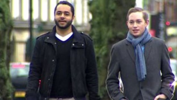 Crossing the Atlantic to study in Northern Ireland - BBC News