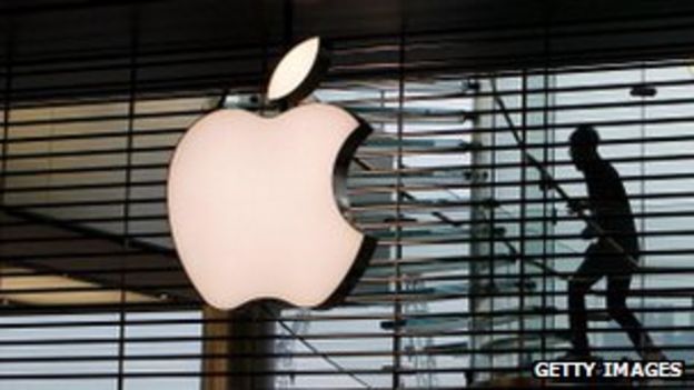 Apple's market value tops $500bn for the first time - BBC News