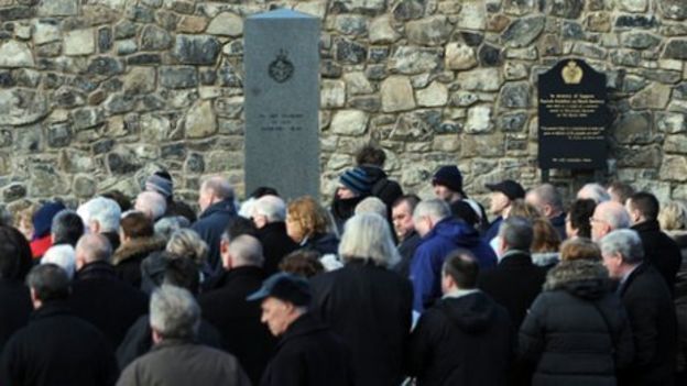 Antrim memorial service held for murdered Massereene soldiers - BBC News