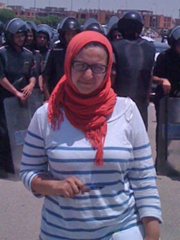 Women reporters on the front line - BBC News