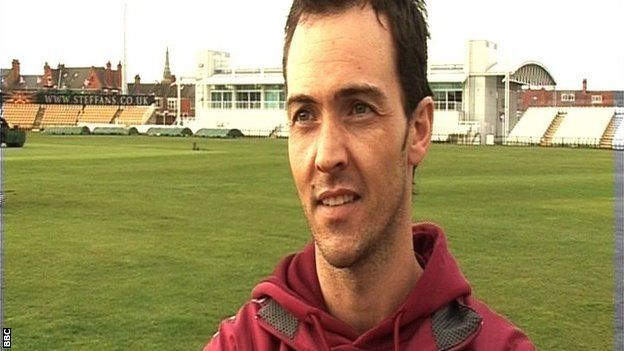 Spin bowler Con de Lange relishing his Northants test - BBC Sport