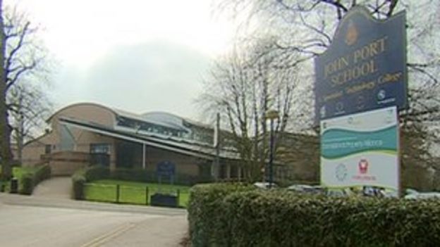 John Port pupils strip-searched over 'drugs in underwear' - BBC News