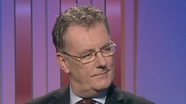 UUP's Mike Nesbitt wants opposition referendum - BBC News