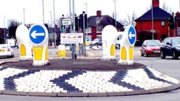 Road improvements plan for Smallthorne roundabouts - BBC News