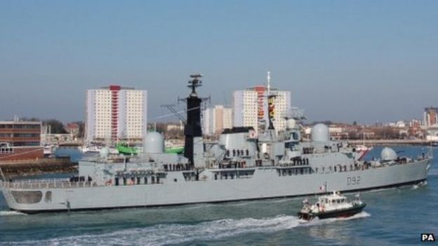 HMS Liverpool returns to Portsmouth base for final time - BBC News