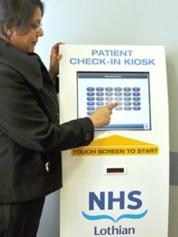 Patients to check-in themselves in NHS Lothian hospitals - BBC News
