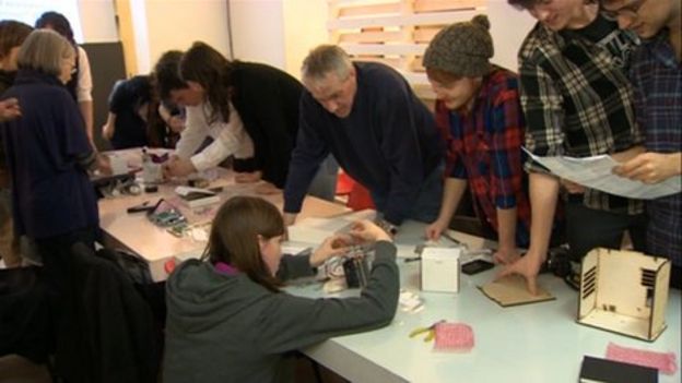 Early days in a DIY biological revolution - BBC News