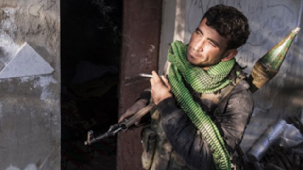 Syrian-American brothers in arms join Syria fight - BBC News