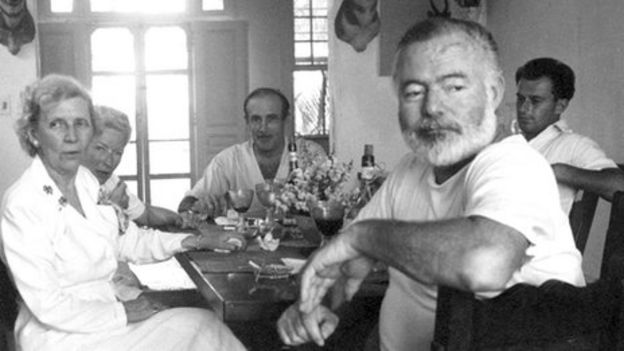 Ernest Hemingway's A Farewell To Arms makes UK stage debut - BBC News