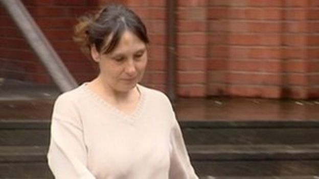 East Yorkshire mother jailed for child cruelty - BBC News