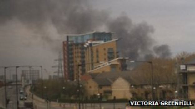 Fire in east London cuts power to 88,000 people - BBC News