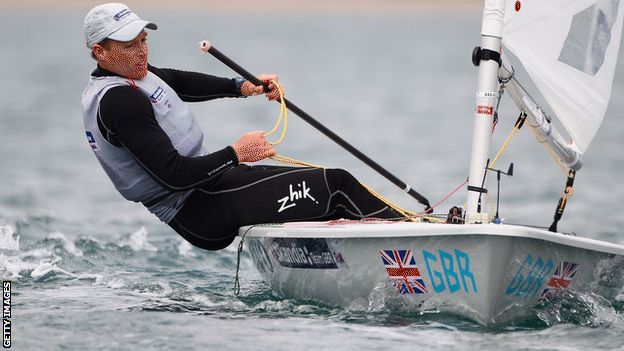 Paul Goodison, Iain Percy and Andrew Simpson win silvers - BBC Sport