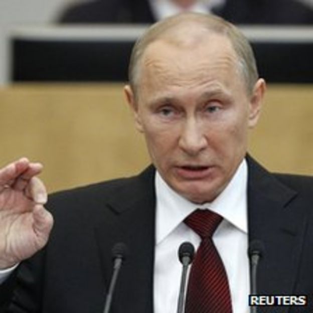 Russian opposition MPs snub Putin with walkout - BBC News