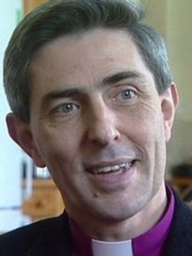 New Bishop Tim Dakin to take seat at Winchester Cathedral - BBC News