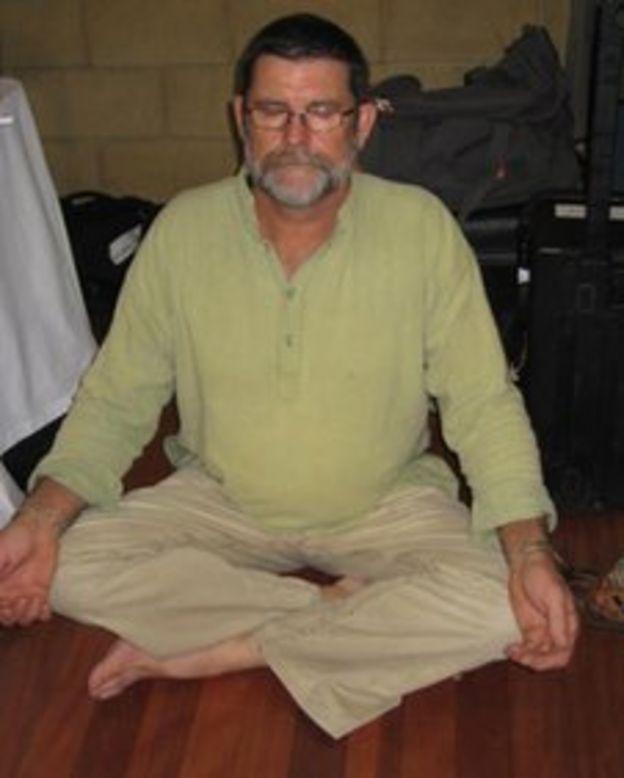 'Amma' in Australia: India's hugging saint spreads love down under ...