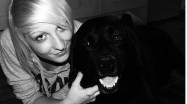 Former anorexia sufferer: Airbrushing should be banned - BBC News