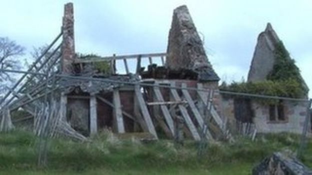Funds raised for restoration of Black Isle's Kirkmichael - BBC News