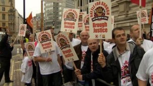 BAE Brough staff protest at company's London AGM - BBC News