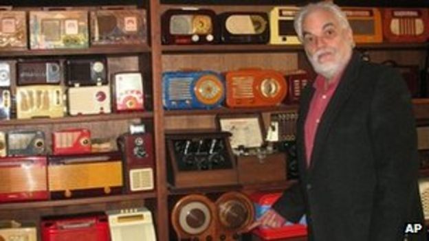 US archive thief foiled by collector David Goldin - BBC News