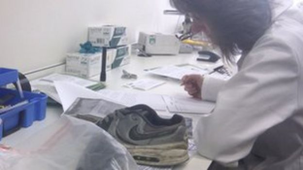 CSI-style lab 'vital' in Yorkshire and Humber crime fight - BBC News