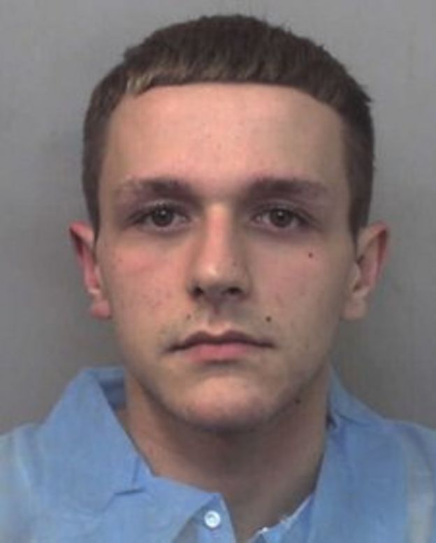 Facebook child sex abuser Ryan Chambers jailed - BBC News