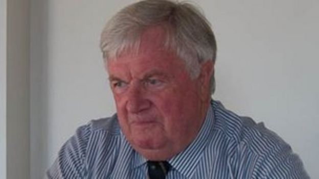 Ceefax founding editor Colin McIntyre dies at 85 - BBC News