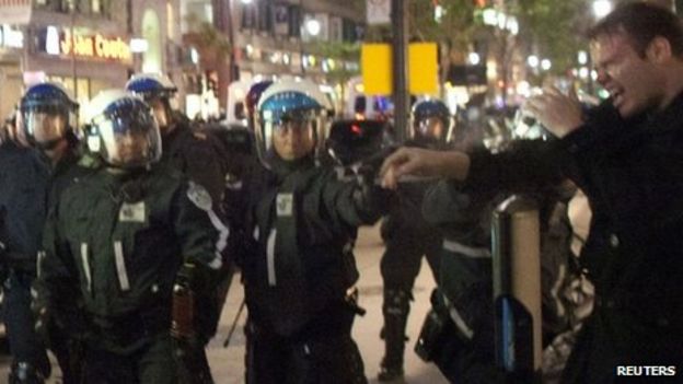 Mass arrests as Montreal student protest turns ugly - BBC News
