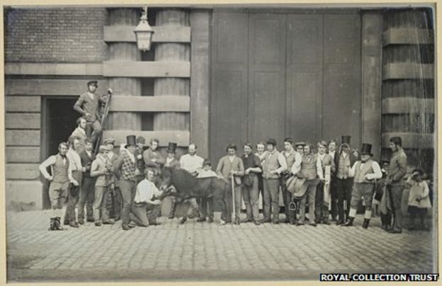 Royal Household staff list released online - BBC News