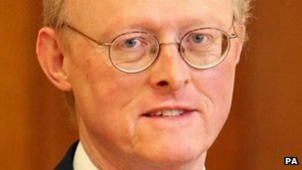 Tom Winsor 'best candidate' for police watchdog role - BBC News