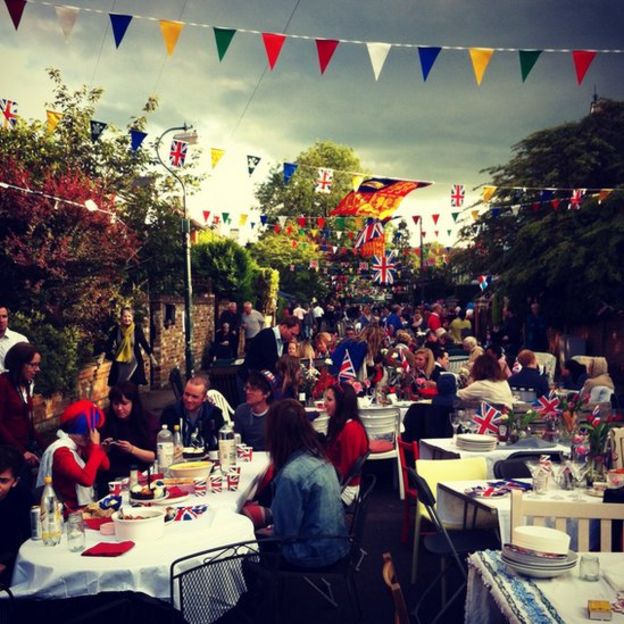 Your pictures: Celebrations during Jubilee week - BBC News