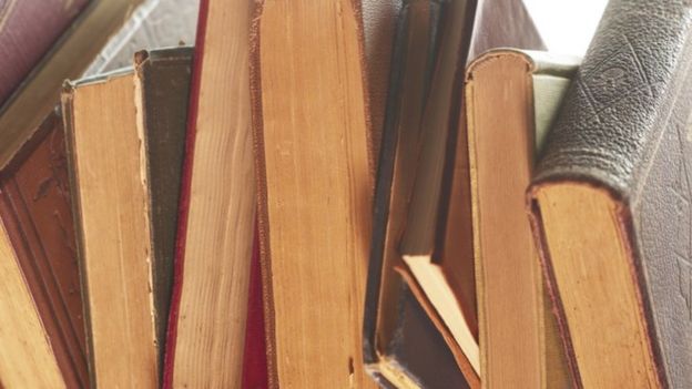 US court backs Google book-scanning project - BBC News