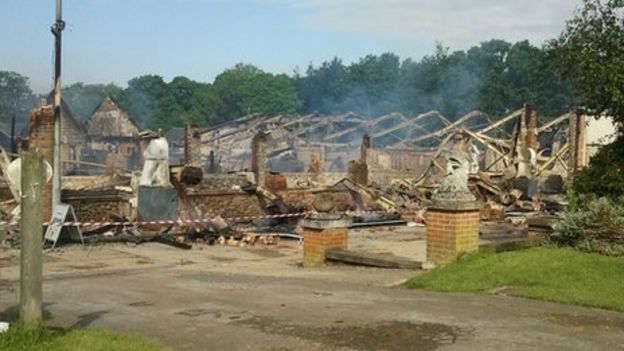 Arrests over Chilford Hall weddings barn fire in Linton - BBC News