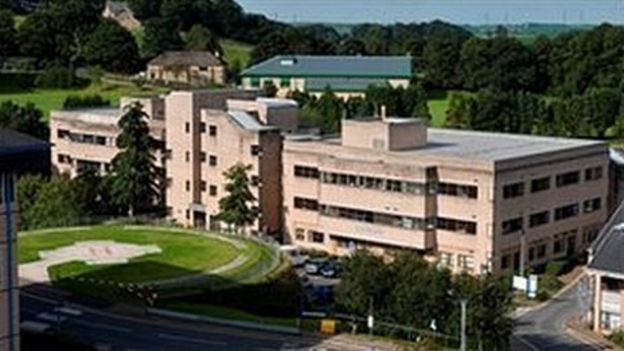 Royal Lancaster Infirmary: Patients urged to avoid A&E - BBC News