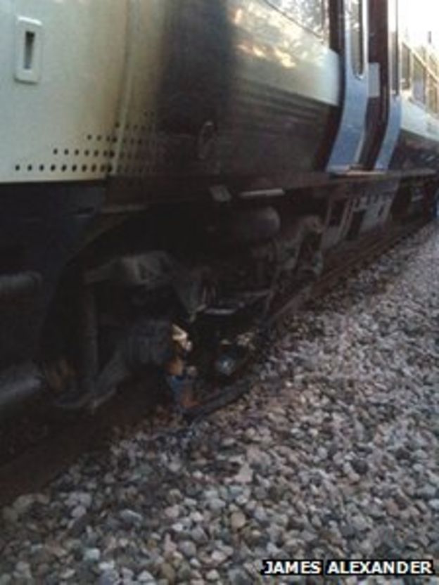 Fire under moving train in Mottingham investigated - BBC News