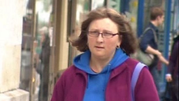 Timeline: Lesley Dunford 'changed story to fit evidence' - BBC News