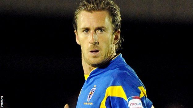 Jack Midson signs new AFC Wimbledon deal - BBC Sport