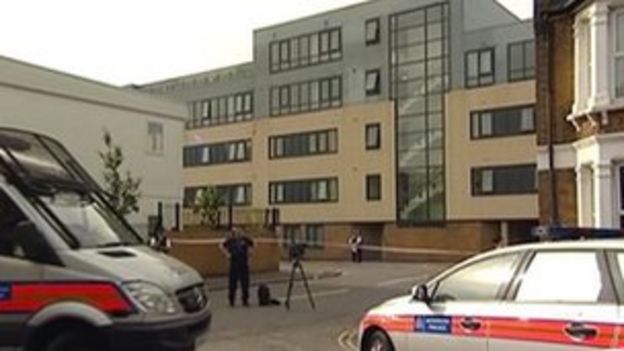 Murder accused 'tried to kill amputee' in Ealing shooting - BBC News
