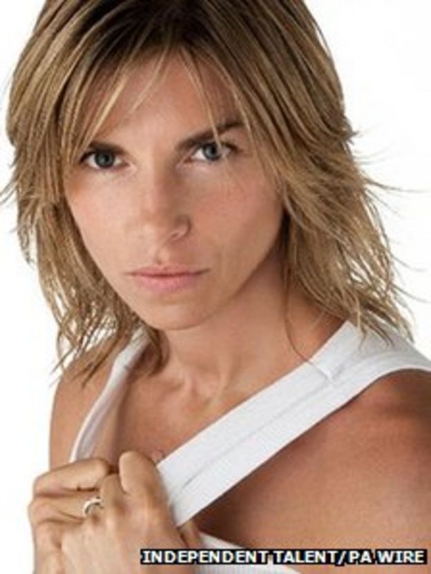 TV fitness trainer Angie Dowds' cliff death was suicide - BBC News