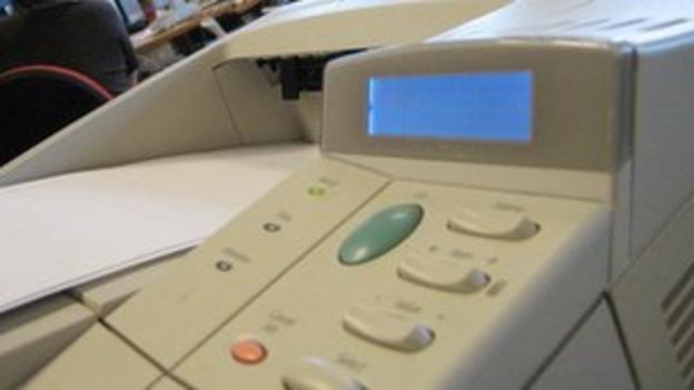 Computer virus hits office printers - BBC News