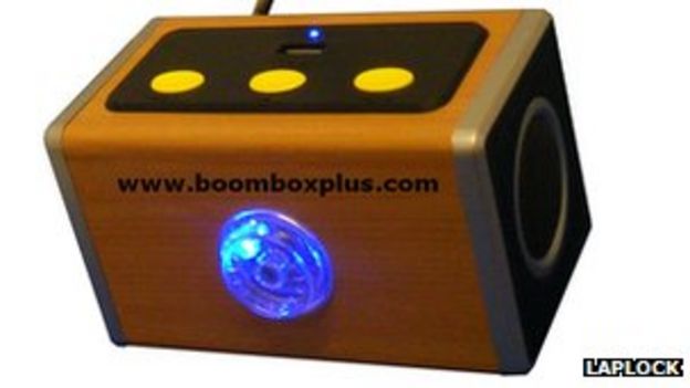 Talking Newspapers: How do you listen to a newspaper? - BBC News