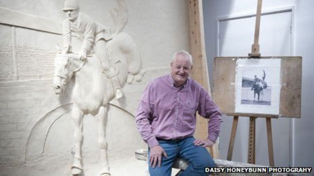 Sculpture for Hickstead showground founder - BBC News