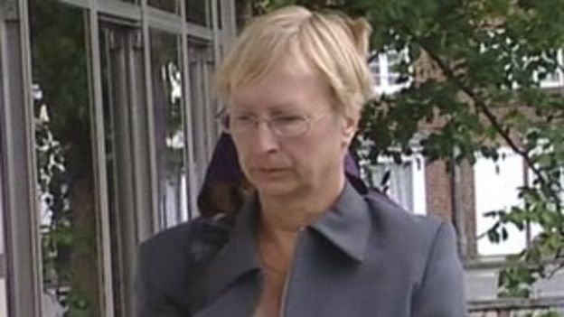 Redditch diabetes death: Anger that nurse not struck off - BBC News