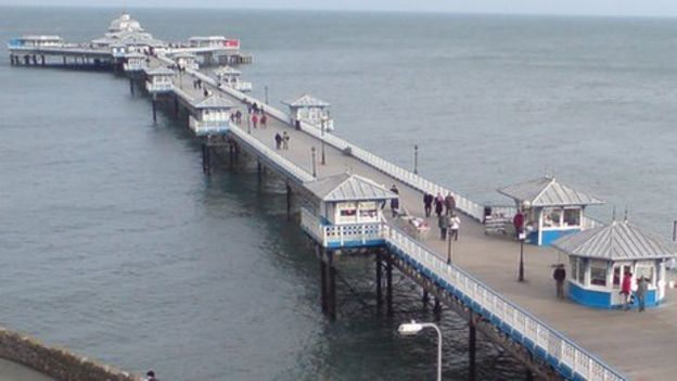 Llandudno Pier landing stage rebuilt for cruise ships' return - BBC News