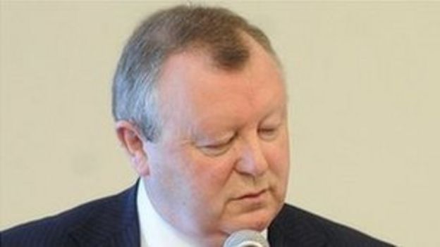 Drew Nelson says Orange Order would like Dublin parade - BBC News