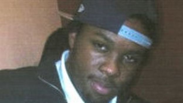 Jordan Malutshi nightclub stabbing in Reading: Man charged - BBC News