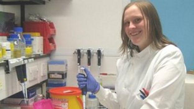 Cancer survivor Vicky Forster hopes to find a cure - BBC News