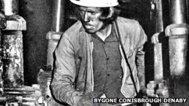 Cadeby Main mining disaster marked 100 years on - BBC News