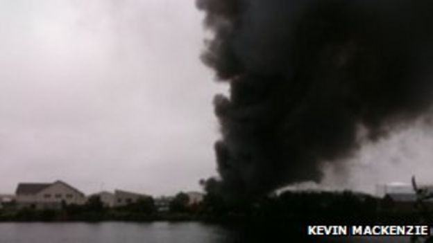 Fire crews deal with major blaze in Inverness - BBC News