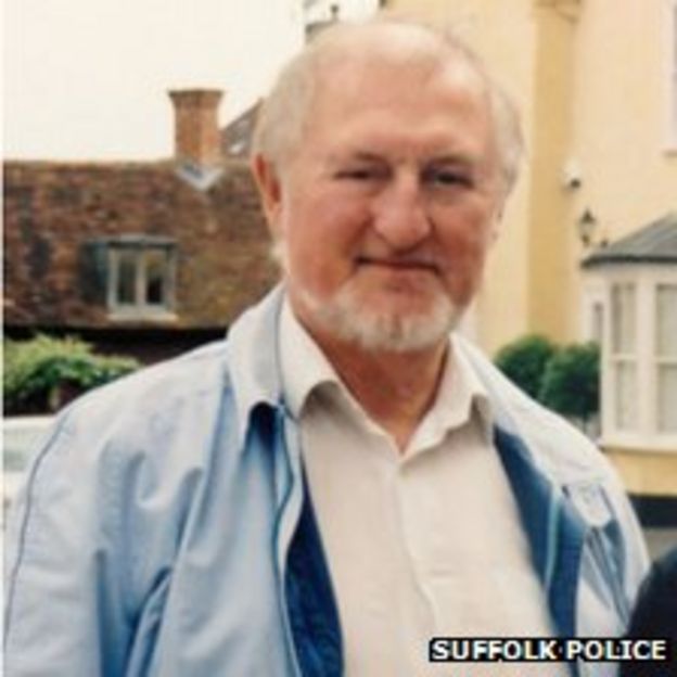 Carer guilty of claw hammer murder of Paul Norfolk - BBC News